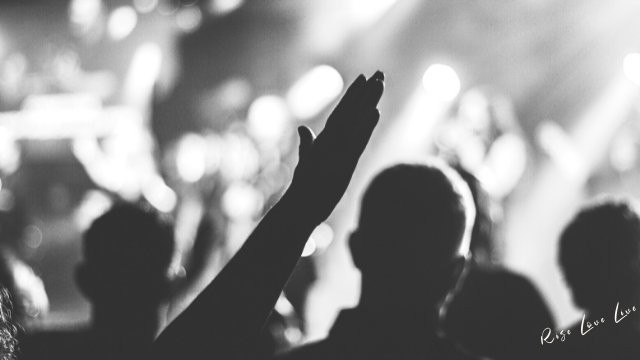 I am strong. I am worthy. I am Yours | Rise ... Love ... Live